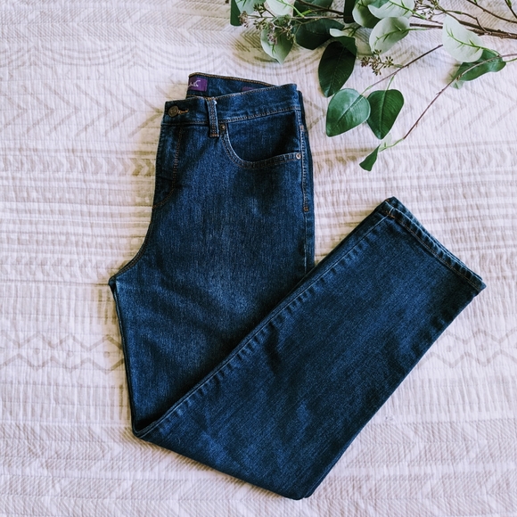 Gloria Vanderbilt | Jeans | Gloria Vanderbilt Amanda Jeans 8 | Poshmark